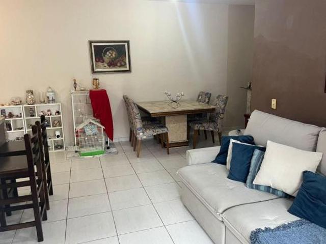 Apartamento com 2 quartos, um sendo suíte, com área privativa de 77,80 m², à venda por R$650.000,00