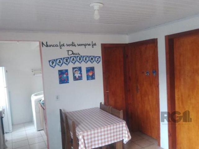 Apartamento com 2 quartos, vaga de garagem, no bairro Restinga, Porto Alegre/RS