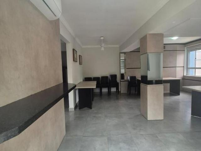 Apartamento com 2 quartos, vaga, elevador e piscina no bairro Nonoai