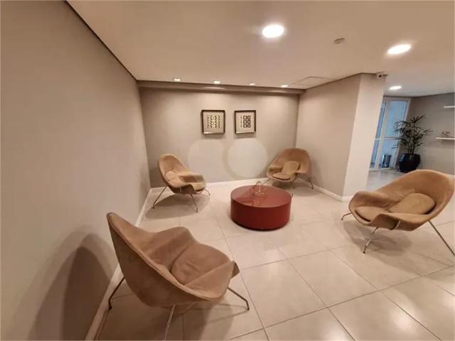 Apartamento com 2 quartos à venda em Campo Belo SP