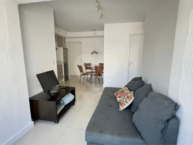 Apartamento com 2 quartos à venda em Bela vista SP