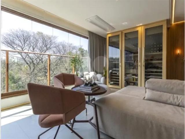 Apartamento à venda com 2 suítes no condomínio Stella Campo Belo, São Paulo SP