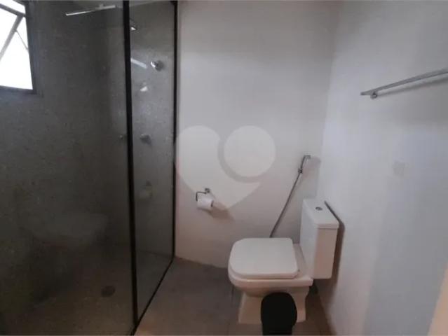 Apartamento com 2 quartos à venda em Cerqueira César SP