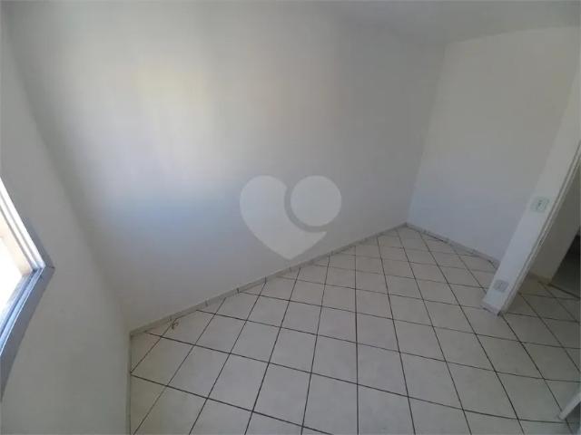 Apartamento com 2 quartos à venda em Parque Pinheiros SP