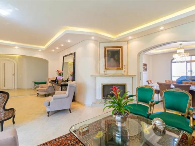Apartamento com 2 quartos à venda em Vila Olímpia SP