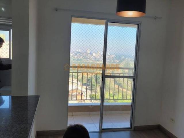Apartamento com 2 quartos Vila Industrial