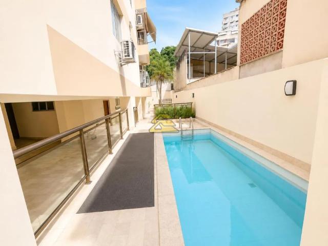 Apartamento com 2 quartos, 164m2
