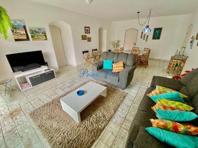 Apartamento com 2 quartos, 134 m²