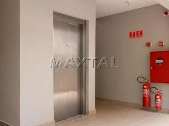 Apartamento com 2 Quartos, 1 sala, cozinha americana e lavanderia com 43m², na Vila Mazzei