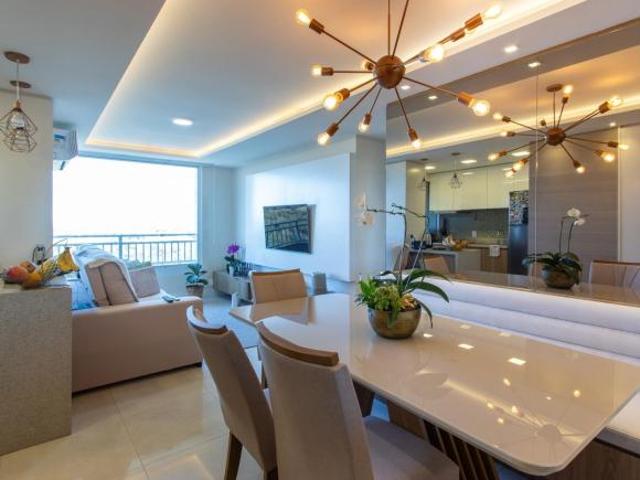 Apartamento com 2 quartos, 1 suíte