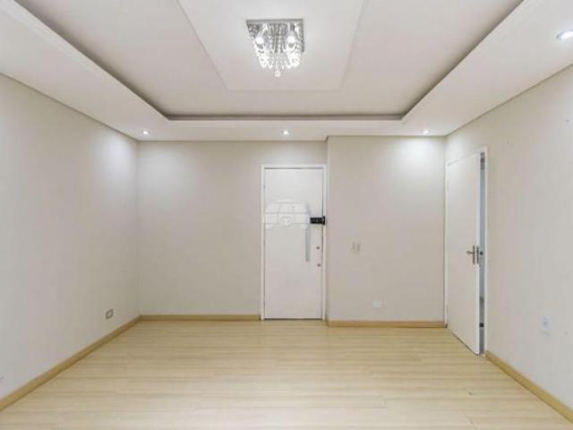 Apartamento com 2 Quartos, 1 Suíte e Vaga de Garagem no bairro Portão