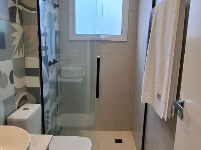 Apartamento com 2 quartos 1 suíte varanda gourmet, em andar alto com vista livre na Vila Adyana