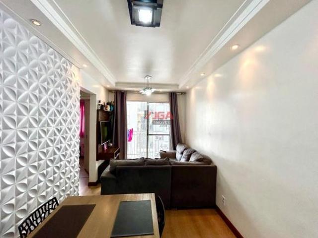 Apartamento com 2 quartos, 2 salas, 1 banheiro, 1 vaga e 48m2 de área