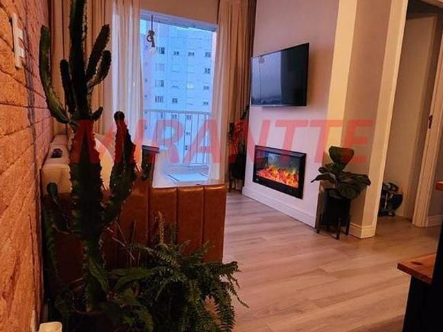 Apartamento com 2 quartos