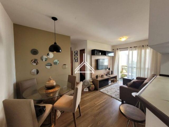 Apartamento com 2 quartos, 57 m²
