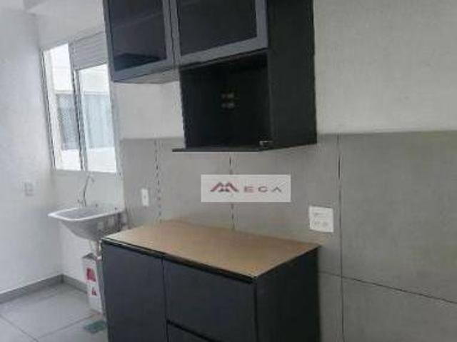 Apartamento com 2 quartos