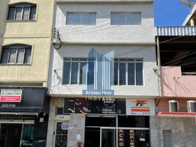 Apartamento com 2 quartos, 65 m²