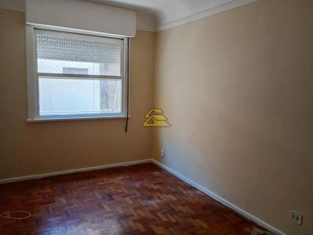 Apartamento com 2 quartos, 65m2