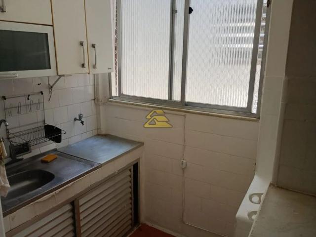 Apartamento com 2 quartos, 65m2