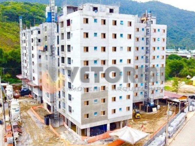 Apartamento com 2 Quartos, 61 m² à Venda em Martim de Sá