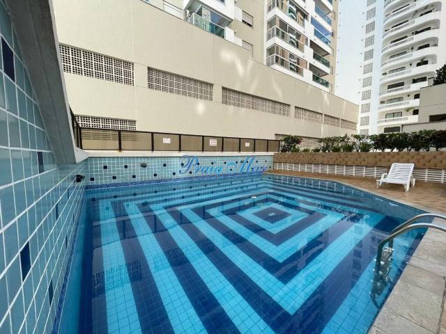 Apartamento com 2 quartos, 70 m²