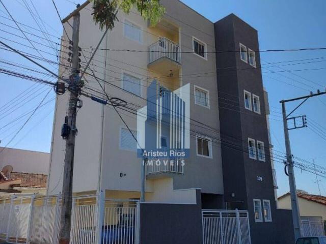 Apartamento com 2 quartos, 70 m²