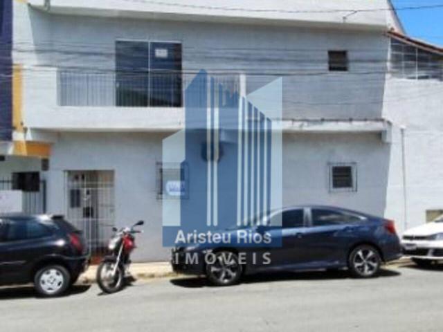 Apartamento com 2 quartos, 70 m²