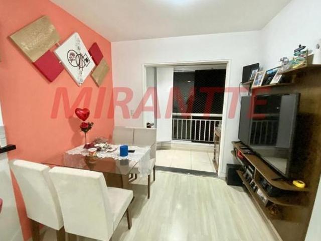 Apartamento com 2 quartos