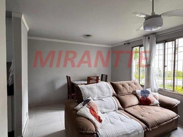 Apartamento com 2 quartos
