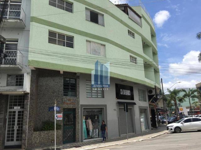 Apartamento com 2 quartos, 80 m²
