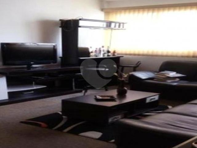 Apartamento com 2 quartos, 80 m² à venda em Vila Pompéia