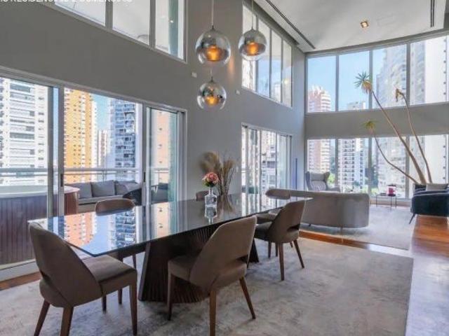 Apartamento com 2 suítes 3 vagas a venda no Panamby