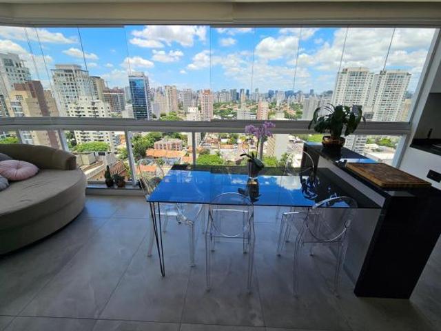 Apartamento com 2 suítes 3 vagas a venda a Vila Olímpia