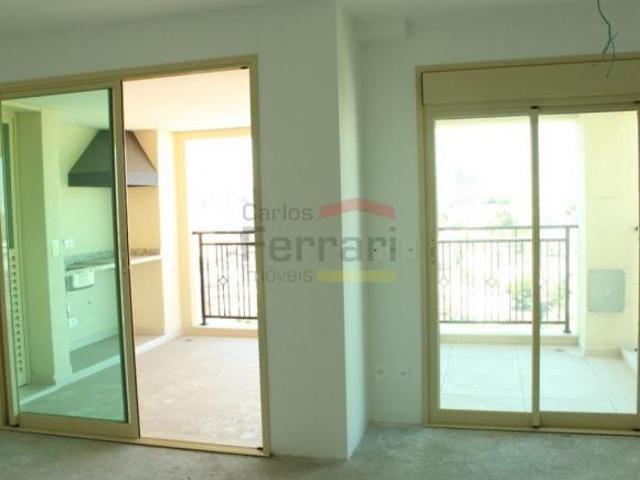 Apartamento com 2 suites 145m²