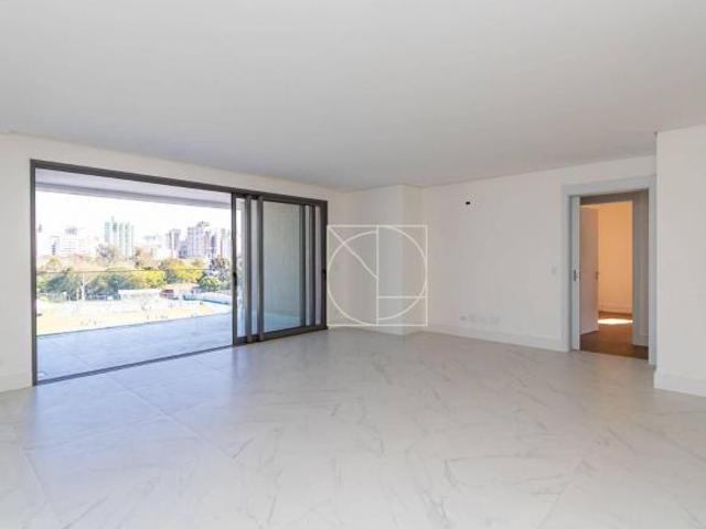 Apartamento com 2 suítes, 154 m² R$ 2.864.400 Alto da Glória