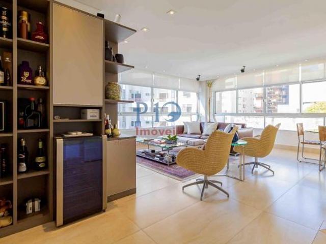 Apartamento com 2 suítes 1 vaga a venda no Itaim Bibi