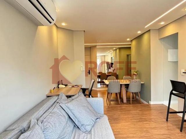 Apartamento com 2 suítes, 1 vaga e com 70m² Moema