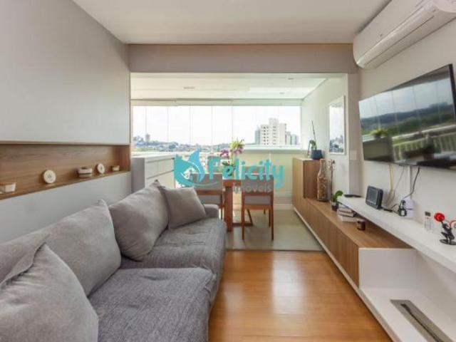 Apartamento com 2 suítes, 2 vagas, 80m2 no Parque São Domingos