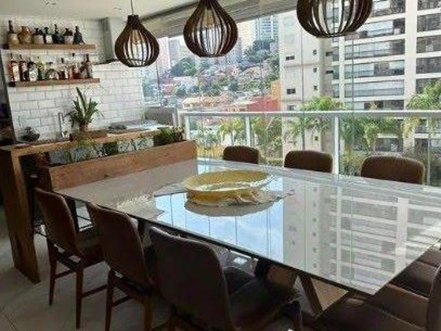 Apartamento com 2 suítes 2 vagas a venda na Aclimação