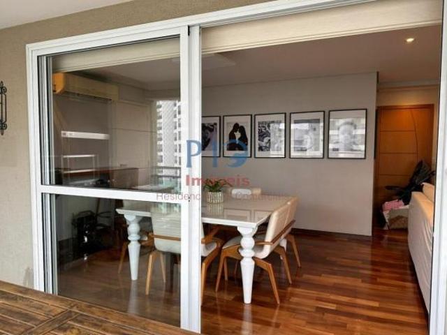 Apartamento com 2 suítes 2 vagas a venda na Vila Andrade