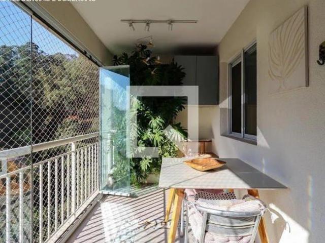 Apartamento com 2 suítes 2 vagas a venda na Vila Andrade