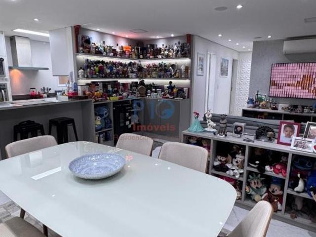 Apartamento com 2 suítes 2 vagas a venda na Vila Andrade