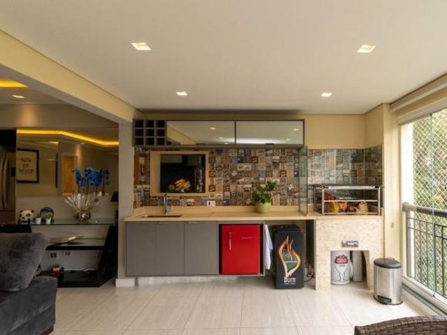Apartamento com 2 suítes 2 vagas a venda na Vila Andrade