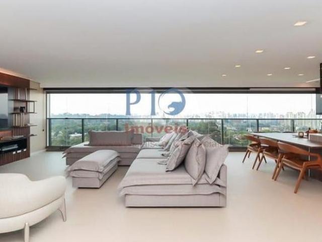 Apartamento com 2 suítes 2 vagas a venda no Panamby
