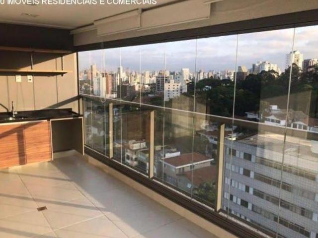 Apartamento com 2 suítes 2 vagas a venda em Pinheiros