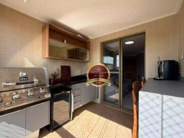 Apartamento com 2 suites, 2 vagas de garagem todo mobiliado e decorado