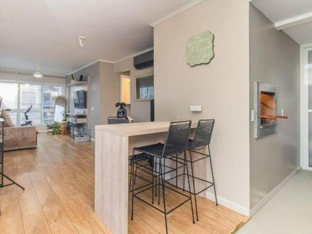 Apartamento com 2 suíteS, 2 vagas e churrasqueira
