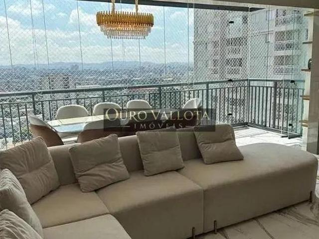 Apartamento com 2 suítes