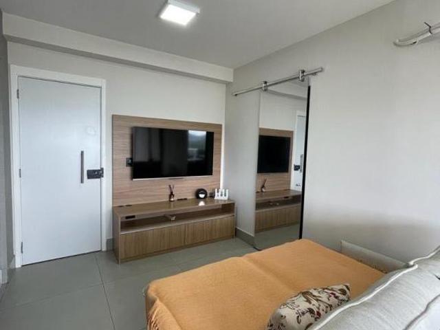 Apartamento com 2 suítes, 70 m2 e mobiliado para locação e venda