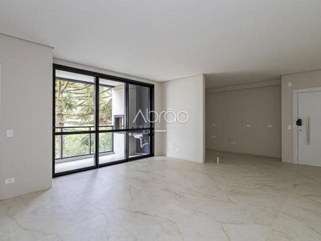 Apartamento com 2 suítes à venda no Edifício Casam
